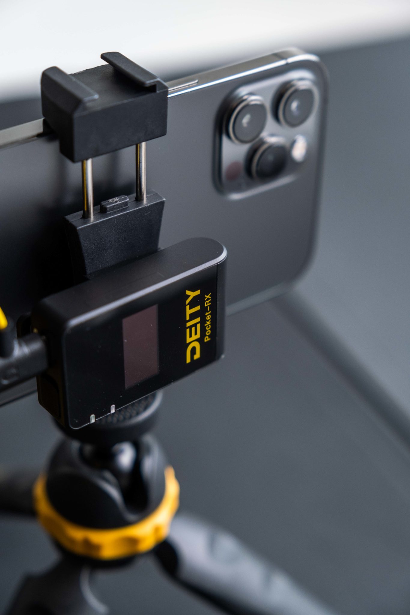 Pocket Wireless – Deity Microphones