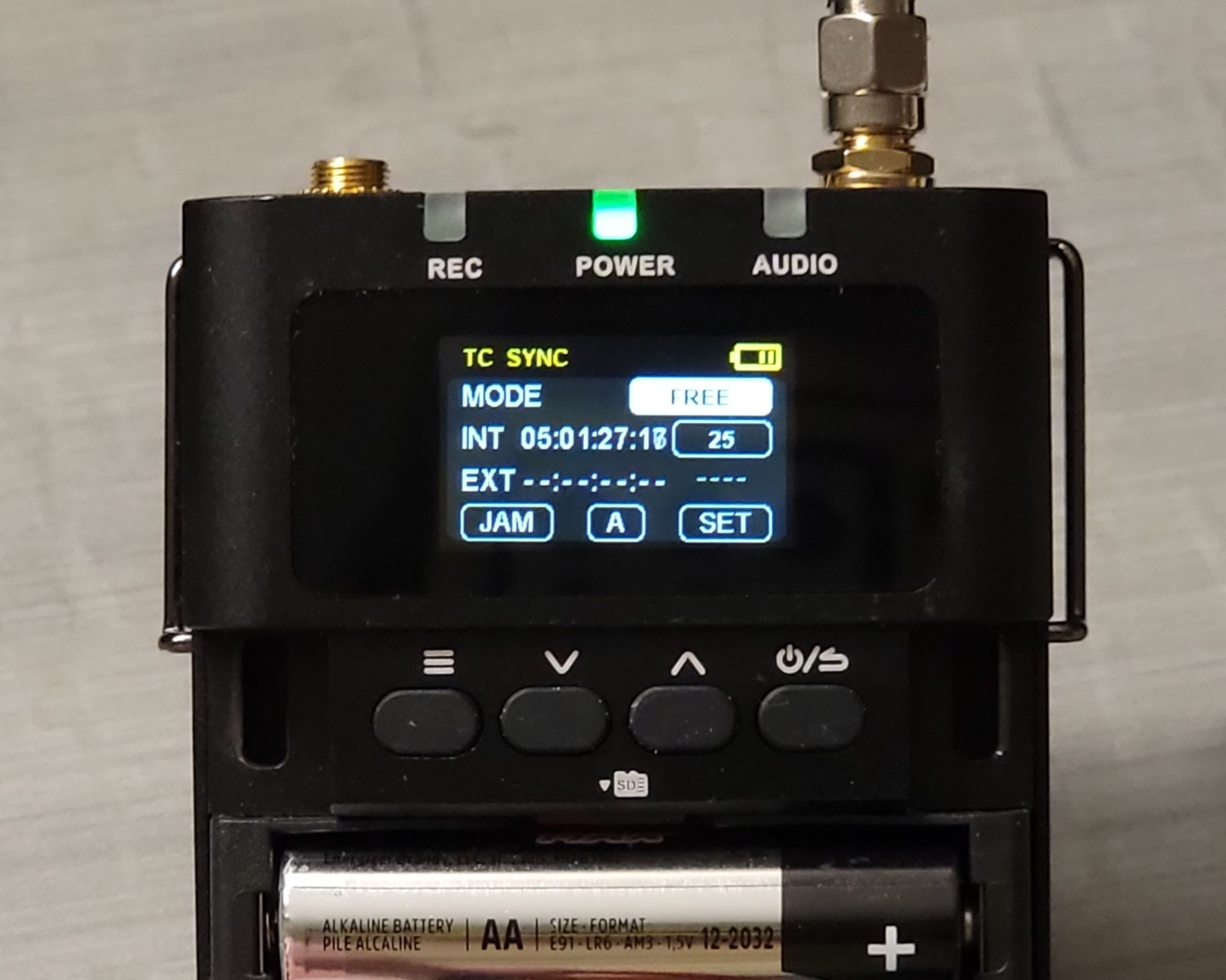 Theos Digital Wireless - Deity Microphones