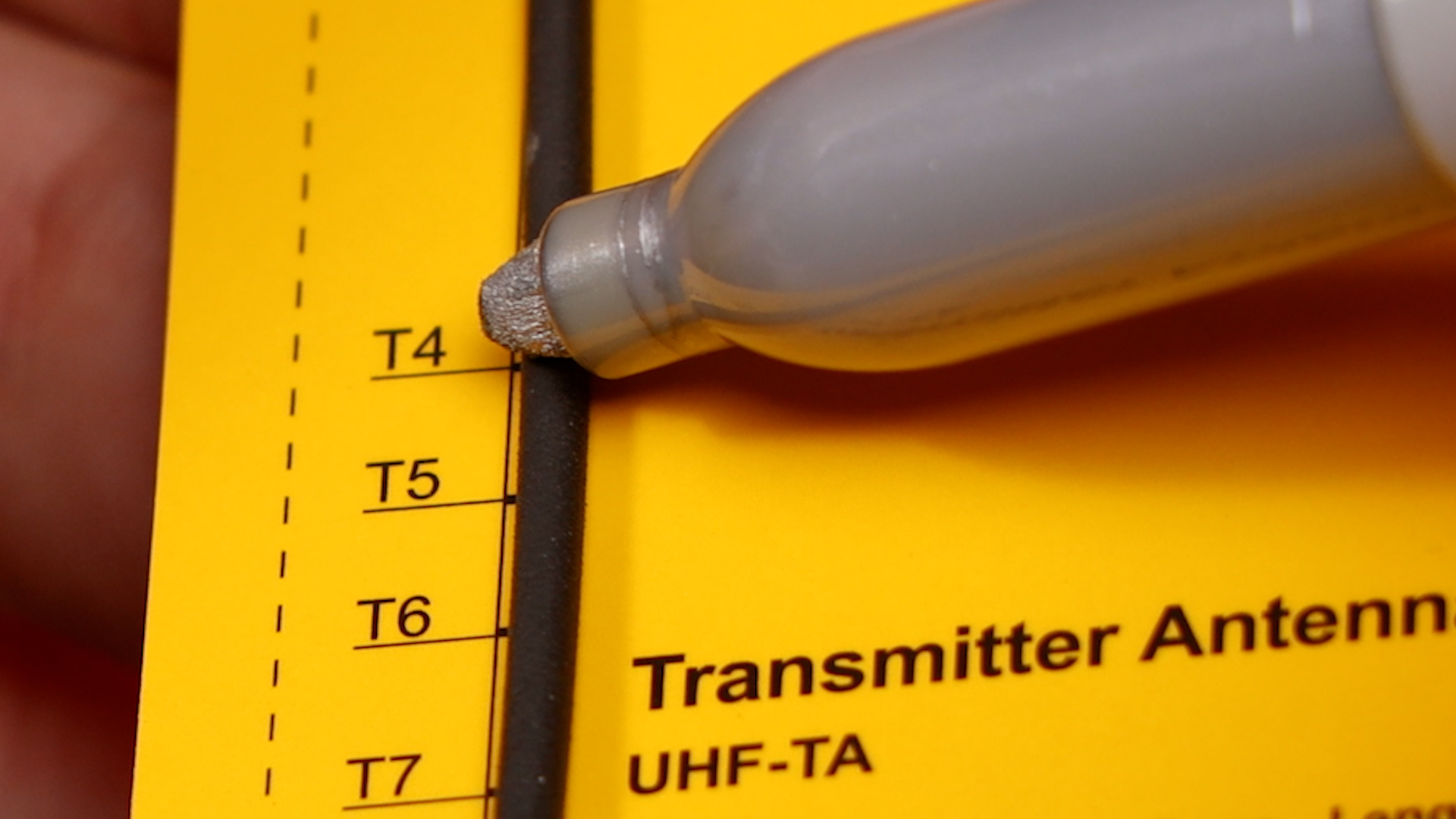 Deity THEOS Digital UHF Tutorial | Cutting Your Antenna – Deity Microphones