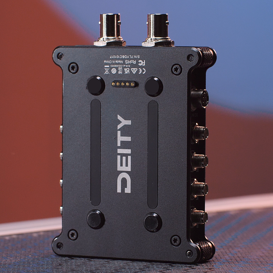 Introducing the Deity SRD-MINI, a compact RF distro built for the field. 🌎 RF Distribution 📶 2x ...